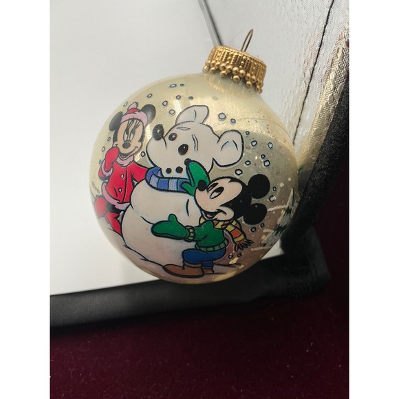 Disney | Holiday | Disney Mickey Minnie Mouse Build Snowman Scene ...